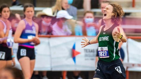 Uil State Track Meet Guthries Passmann Beats Friend For 3 200 Title