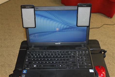 Product Review Portable Usb Powered Speakers By Insignia Trumpet Blog