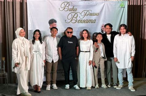 Lewat Lagu Lebaran Dua Suara Media Ingin Ramadan Jadi Lebih Semarak