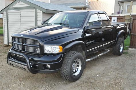 Exploring The Front End Components Of A 2004 Dodge Ram 3500 A Visual