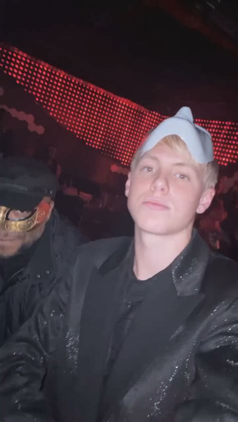 Picture Of Carson Lueders In General Pictures Carson Lueders 1667315960  Teen Idols 4 You