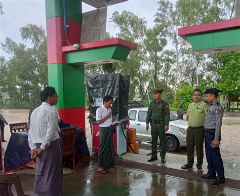 ဆိပ်ဖြူမြို့နယ်တွင် စက်သုံးဆီများသိုလှောင်ပြီး သတ်မှတ်ဈေးနှုန်းများ အတိုင်းရောင်းချခြင်း ရှိ မရ