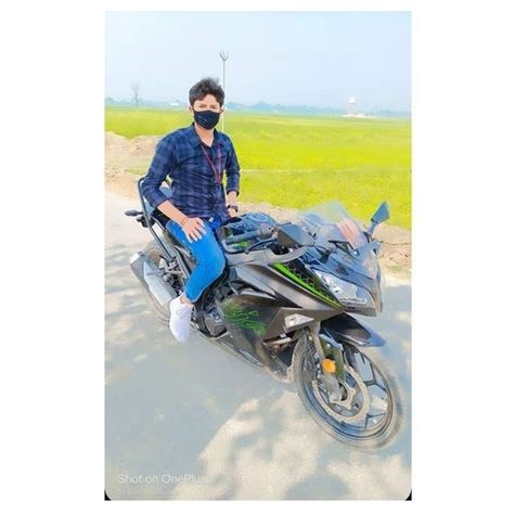 Vishal Kushwaha Vishal3785 • Threads Say More