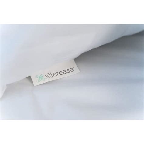 Allerease Select Smooth Touch Allergy Protection Travel Pillow White