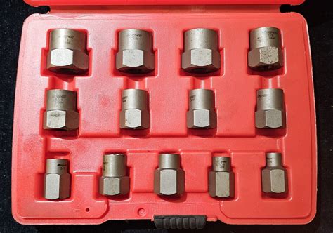 A Snap-on bolt extractor set, BEX13A