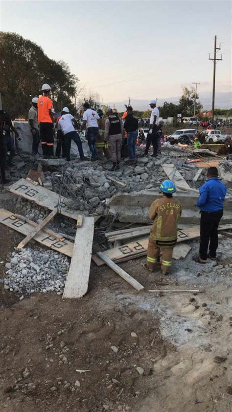 SJM mueren dos personas por desplome de casa en construcción