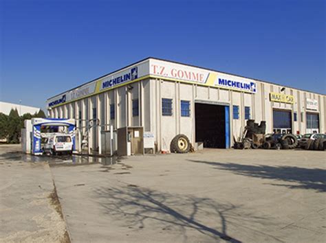 Tz Gomme Vendita Pneumatici Ricostruzione Gomme Rivenditore