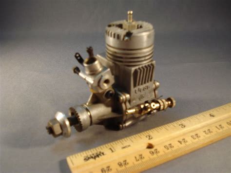 Great Condition Ueda Cougar 15 Rc Airplane Engine With Os Carb 4688951728