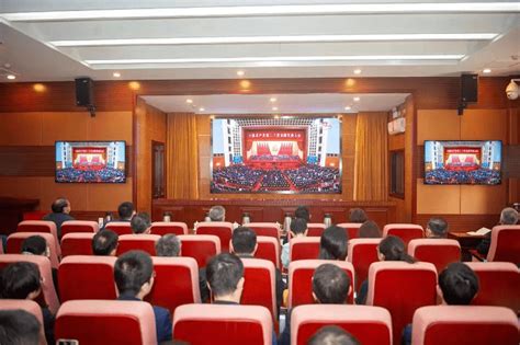 激发建功新时代的豪情！山东各地干部群众收听收看二十大开幕会直播淄博组织