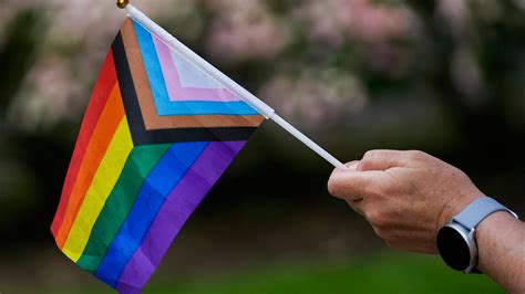 House Expands Bill Restricting Gender Transition Treatment