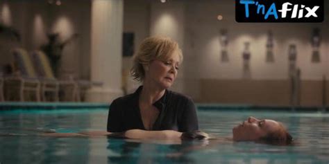 Hannah Einbinder Bikini Scene In Hacks Tnaflix Com