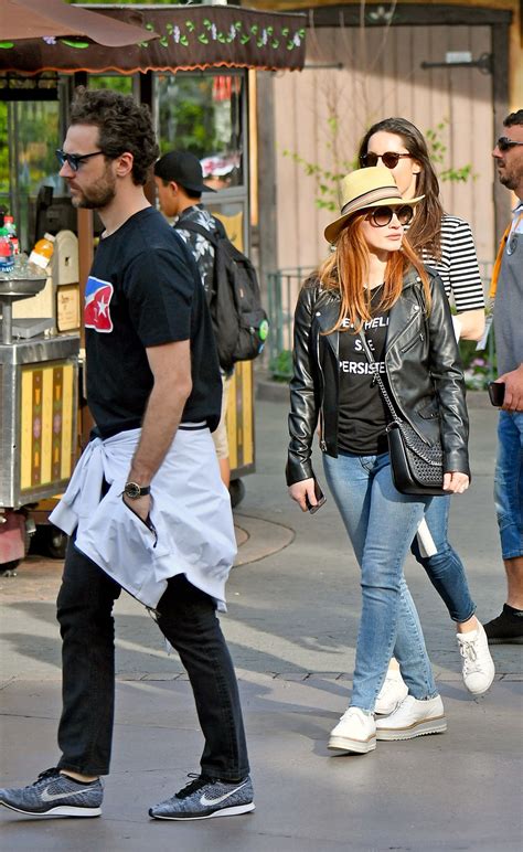 Jessica Chastain And Gian Luca Passi De Preposulo At Disneyland 0330