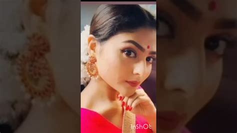 মাথায় ফুল বেধে কাকে বেশি ভালো লাগছে কমেন্টস করবেন Youtube