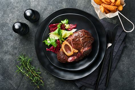 Steak Osso Buco Irisan Daging Sapi Panggang Osso Buco Atau Steak Daging