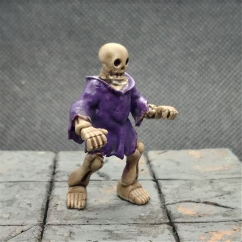 3d Printable Skeleton Robed Miniature By Lostpage