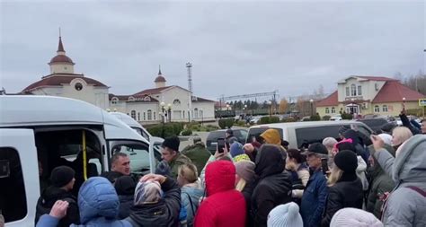 Мобилизованных из Шумерли проводили обратно в учебные центры