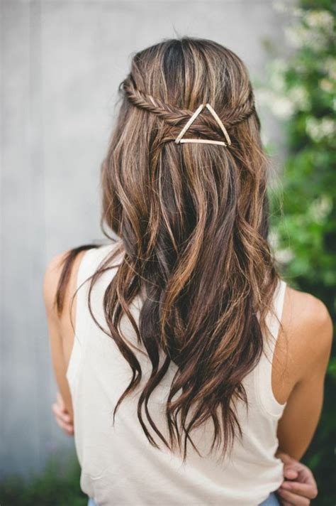 Une coiffure simple et rapide 56 variantes en photos et vidéos