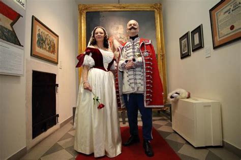 Žive slike vraćaju se u Muzej grada Zagreba Oživljavanje povijesti