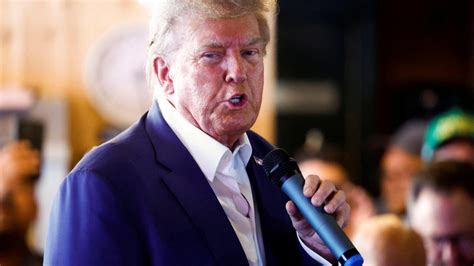 Trumps Bond Set At 200000 In Georgia 2020 Election Interference Case
