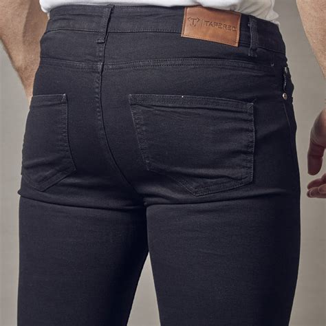 Tapered Fit Jeans Vs Straight Fit Whats The Difference Tapered
