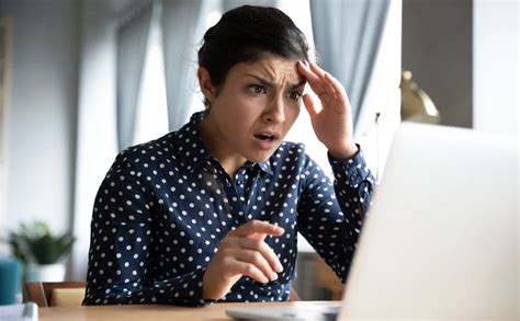 Computer Screen Turned Green How To Fix Tech With Tech