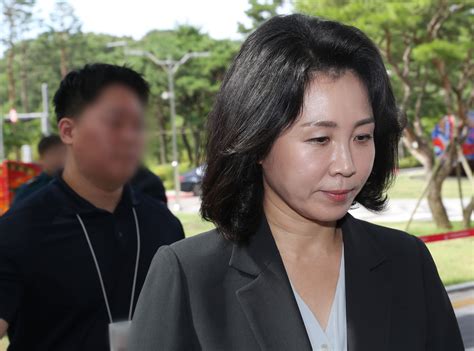 김혜경 ‘선거법 위반 1심 선고 연기하루 앞두고 변론 재개 결정