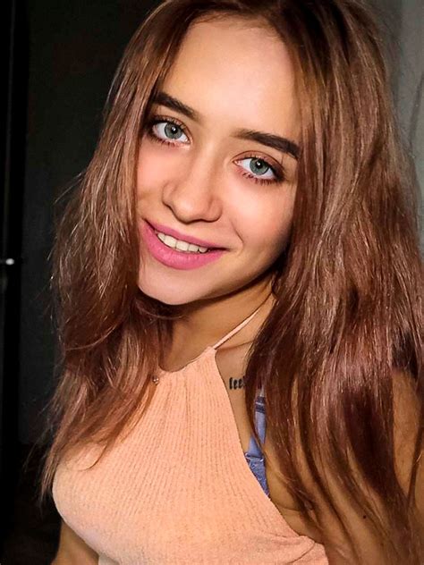 Molly Kelt Reality Kings Official Profile