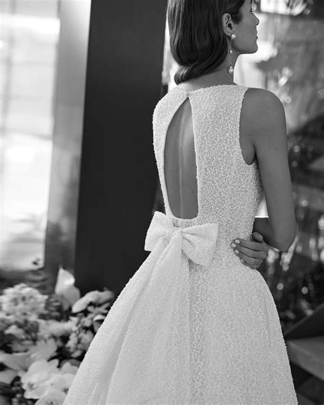 Marisma Wedding Dress By Rosa Clara Shop Online And Schedule A Fitting At Ana Koi Bridal