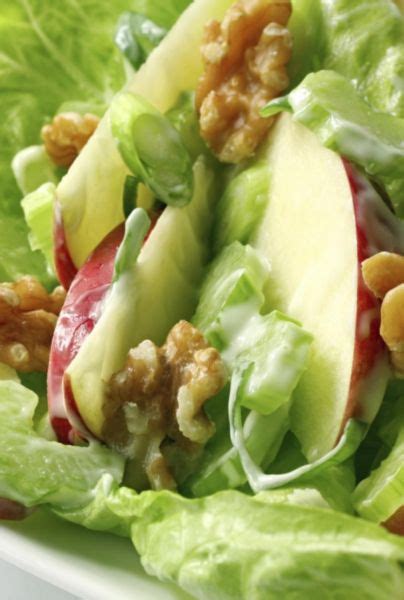 2 Ensaladas De Apio Crudo Para Consentir El Paladar Y Cuidar Tu Peso