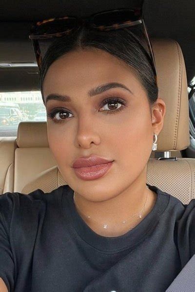 Lulwa Al Mulla Profile Images — The Movie Database Tmdb