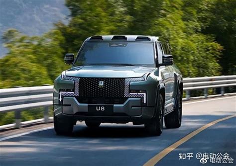 比亚迪仰望u8动力曝光：纯电续航180km，零百最快36s 知乎