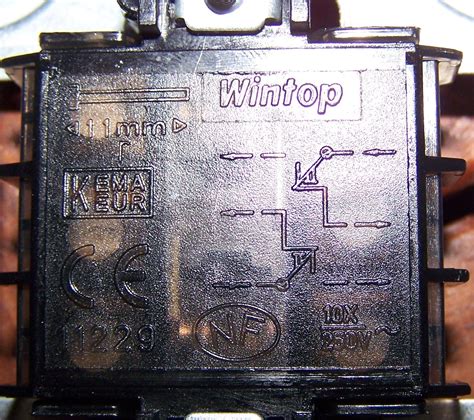changer un ancien va et vient par un nouveau modèle