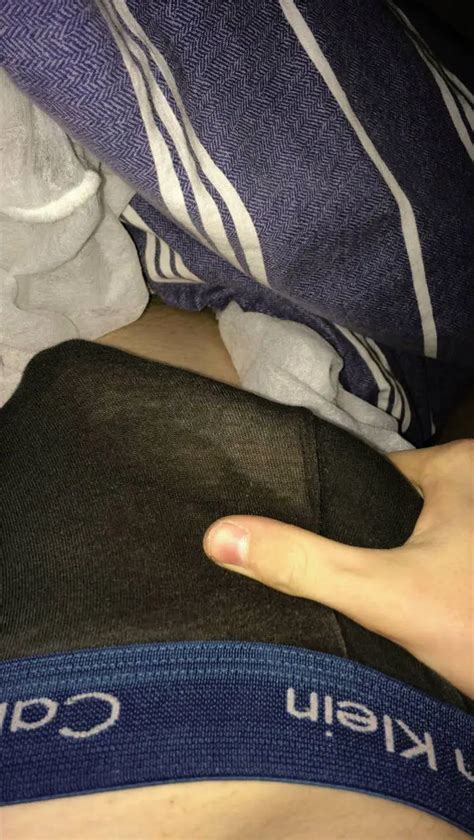 20 London Looking For Sub Bttm Scrolller