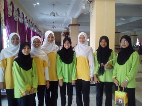My Bukhary Kembara Ilmu Inspirasi Smk Seri Puteri Catatan Pelajar Cemerlang Pmr 2012 Siri 2