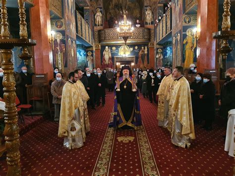 Liturghie arhierească la biserica Sfinții Trei Ierarhi din Aiud