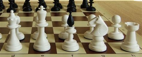 Hungarian Chess Set Chess Forums Page 3