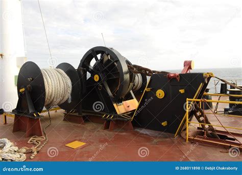Function Of Windlass In Ship At Fernande Frank Blog