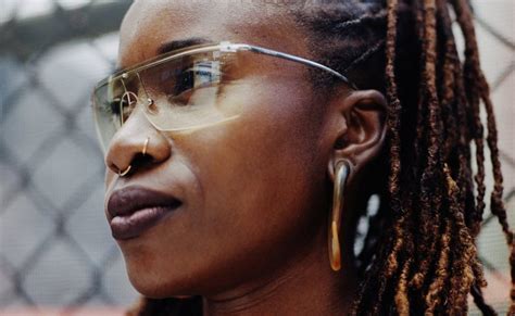 Gabrielle Kwarteng Artists