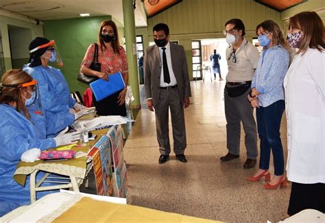 Los ministerios de Salud y Educación lanzaron campaña de vacunación
