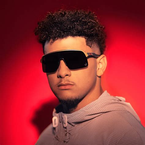 Oakley X Patrick Mahomes Sutro Lite Sunglasses Uncrate Supply