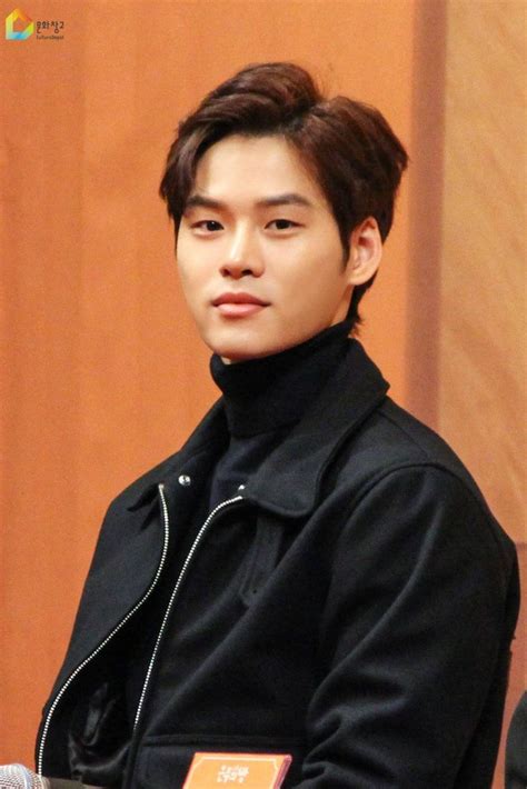 Yun Ji On Photo Gallery 윤지온 Photo Galleries Actors J I