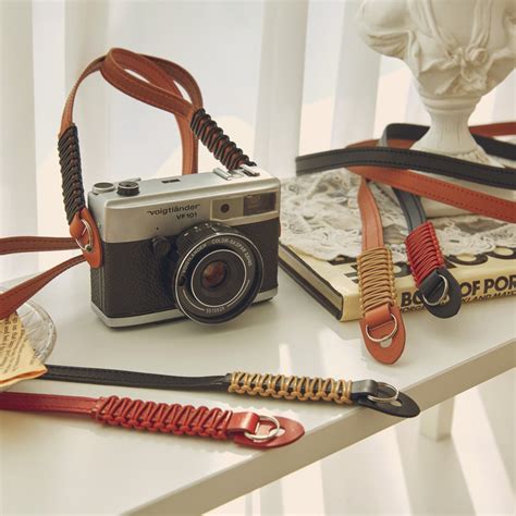 엘리카메라 제작 필름카메라용 가죽스트랩 엘리카메라 공식홈페이지