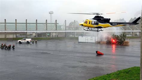 Simulacros De Incendios Para Combatir El Fuego En Galicia