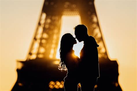 French Dating Culture A Foreigners Guide Dating Across Cultures