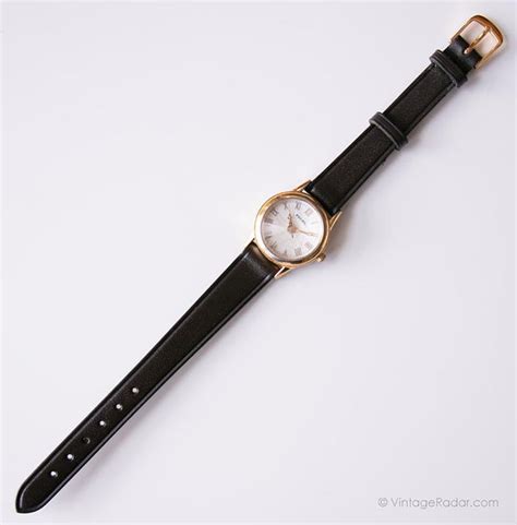 Vintage Gold Tone Fossil Ladies Watch With Diamond Shaped Crystal