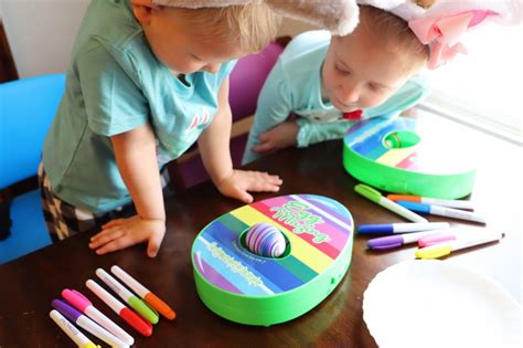 No Mess Easter Egg Coloring With The Eggmazing Egg Decorator A