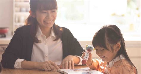 子どもの早期英語教育は「日本語に悪影響ない？」、親世代の不安に『シナぷしゅ』監修の東大大学院教授が見解｜eltha（エルザ）