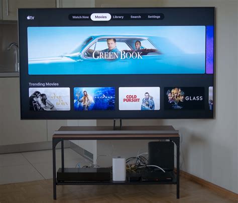 65-calowy Samsung QLED Q85 – idealny telewizor dla fanów Apple