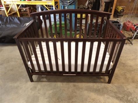 Graco Crib Live And Online Auctions On