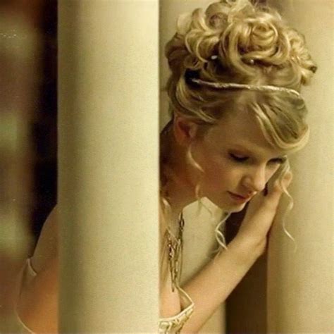 Pin By Kimberly Lemons On Taylor Core Taylor Swift Fearless Taylor Swift Album Taylor Swift